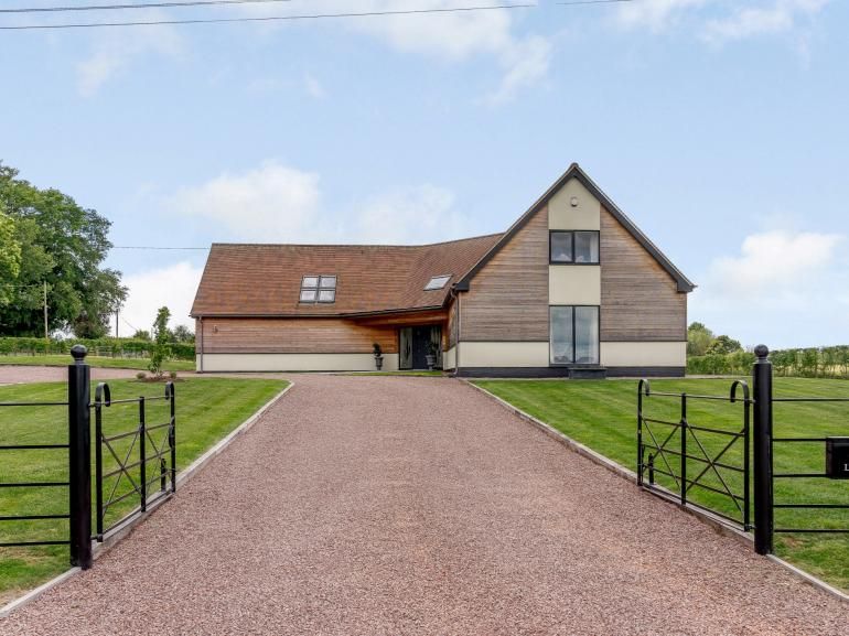 Phocle Lake - Ross-on-Wye, Herefordshire | Self Catering Holiday Lodges