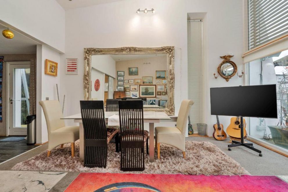 The Houseboat Liverpool Marina | Waterfront Stay in Liverpool