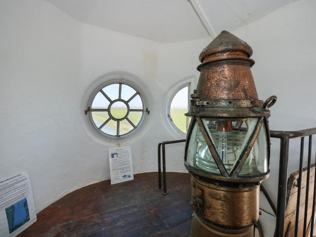 The Sir Peter Scott Lighthouse, unusual holiday let in Lincolnshire