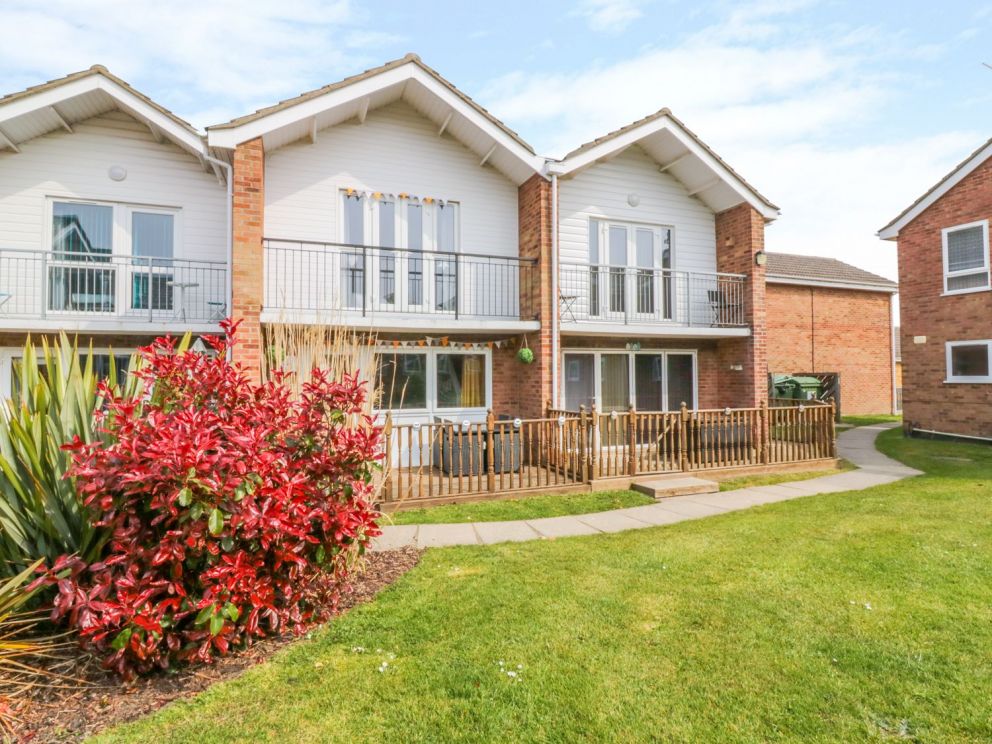 Athelington Hall Farm Lodges