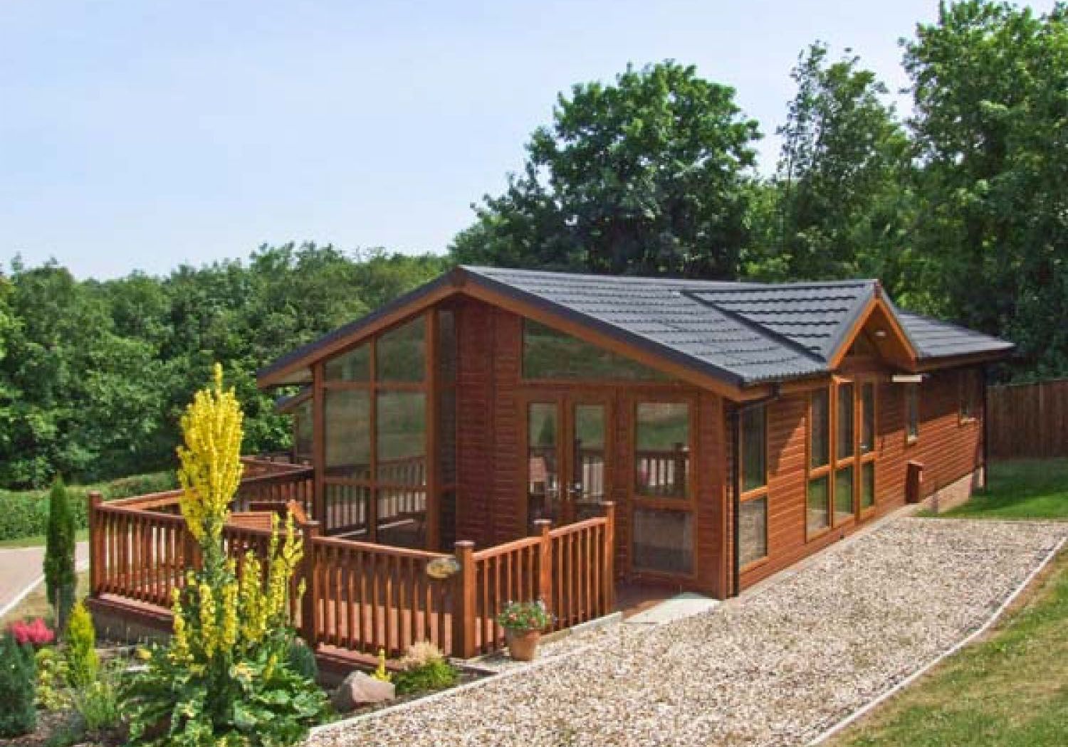 Croft Farm Water Park - Tewkesbury, Gloucestershire | Self Catering ...