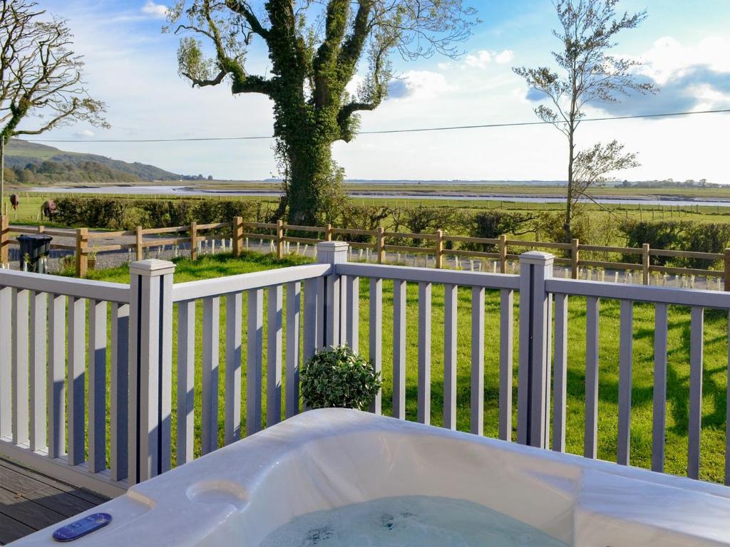 Cree Lodge - Creetown, Dumfries & Galloway | Self Catering Holiday Lodges