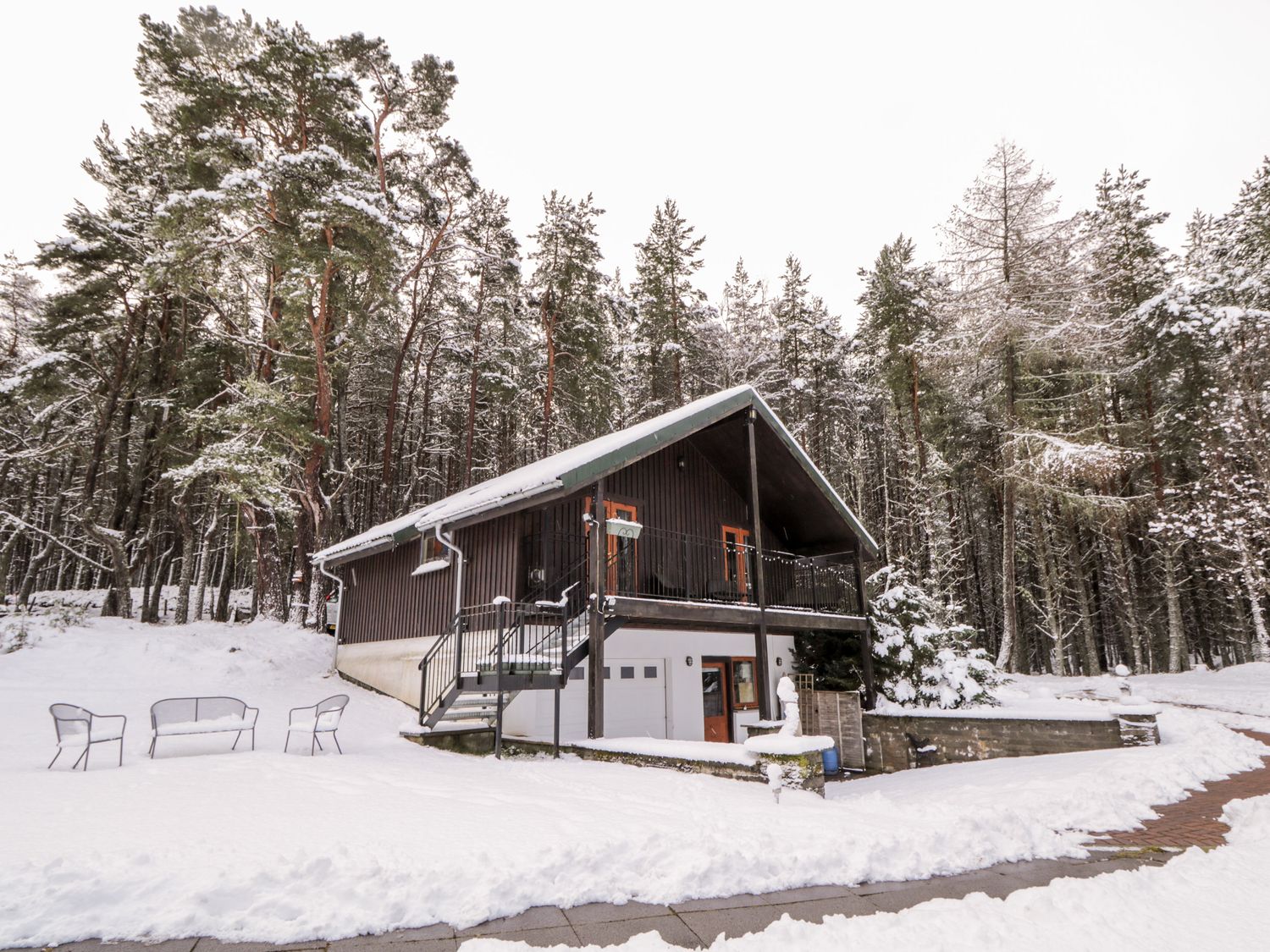 Torbreck Chalet - Kingussie, Highland | Self Catering Holiday Lodges