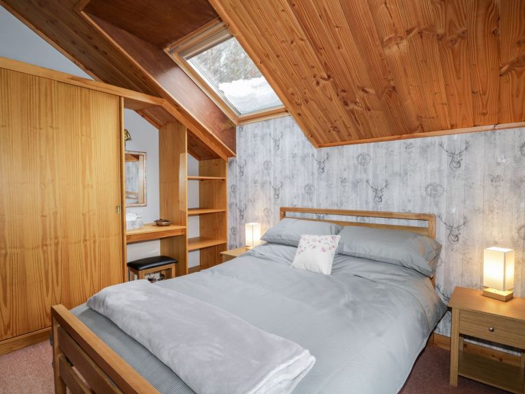 Torbreck Chalet - Kingussie, Highland | Self Catering Holiday Lodges
