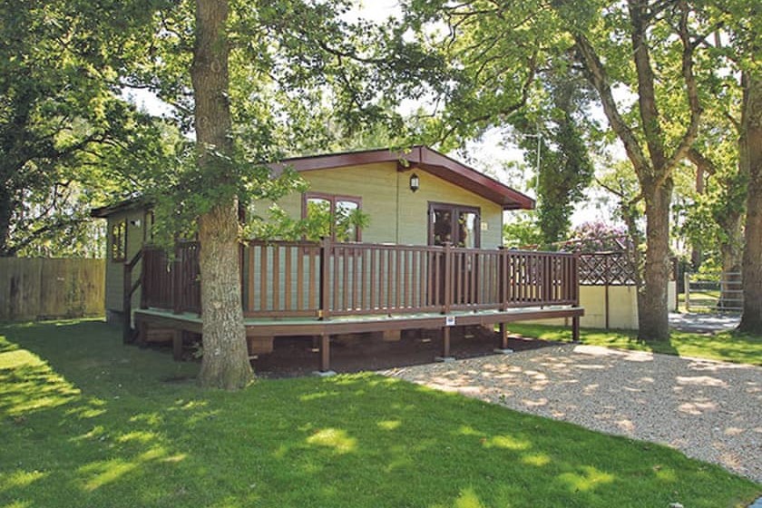 Forest Edge Park - Ringwood, Hampshire | Self Catering Holiday Lodges