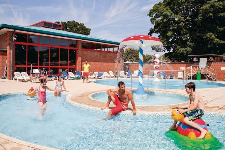Oakdene Forest Park - St Leonards, Ringwood, Hampshire | Self Catering Holiday Lodges