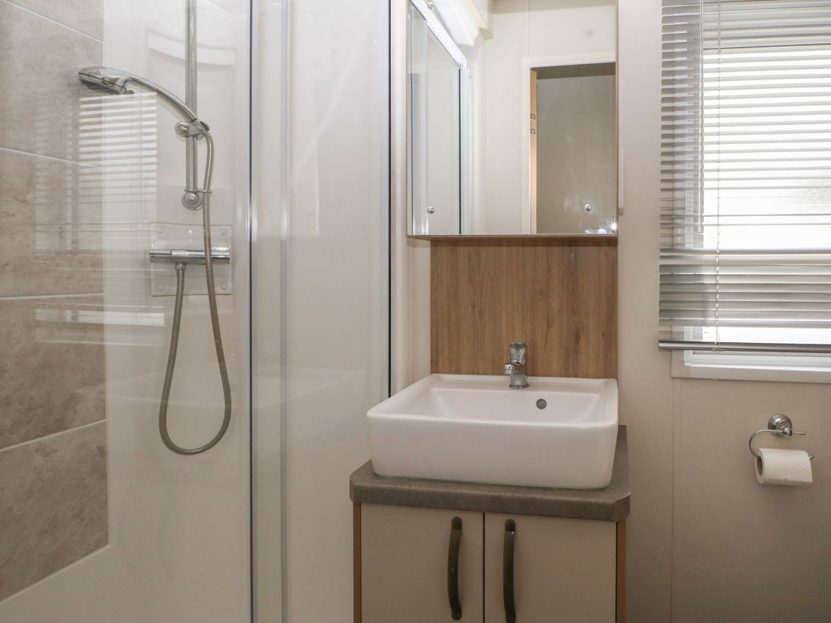 Solent Lodge - Southampton, Hampshire | Self Catering Holiday Lodges