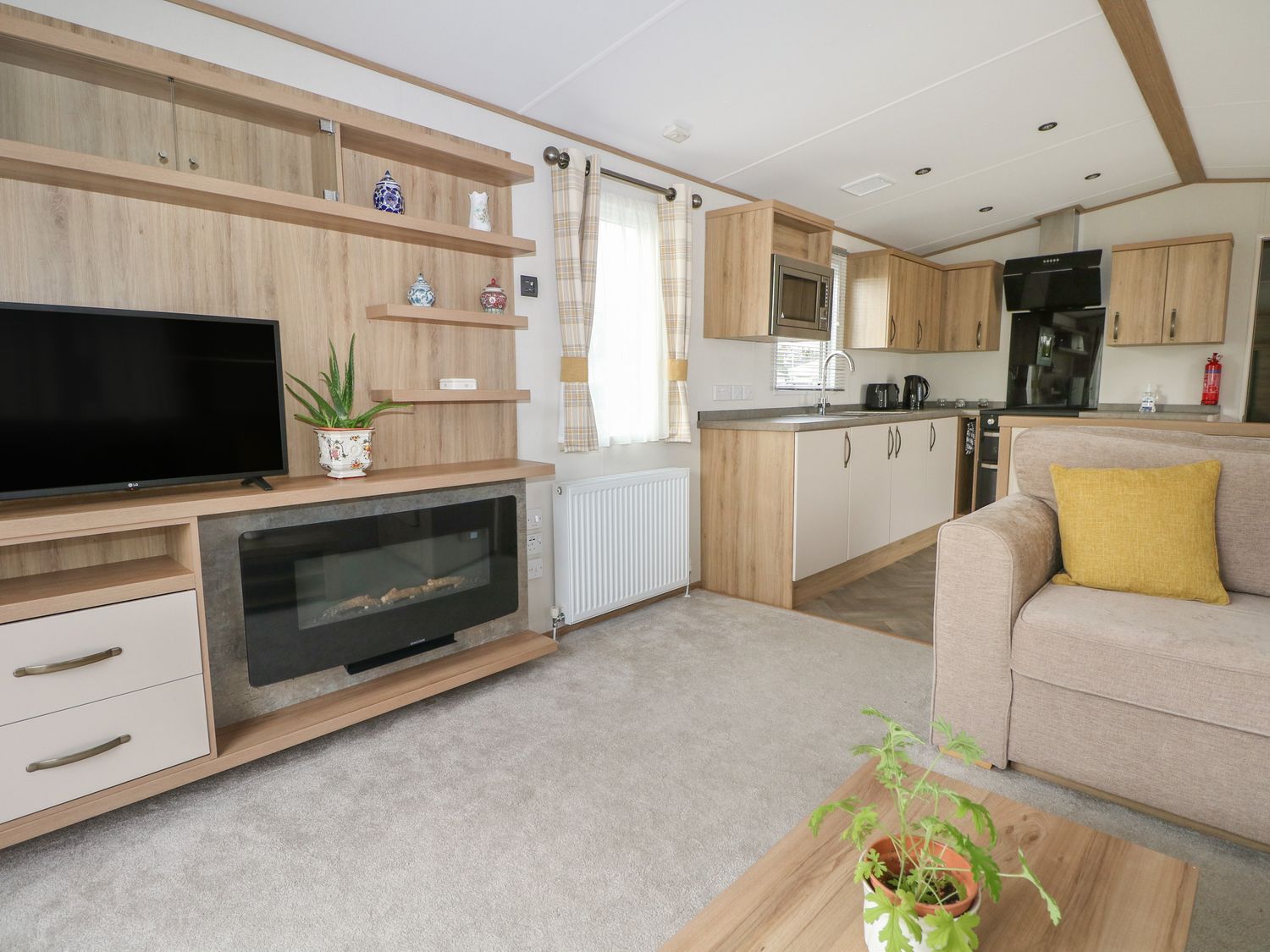 Solent Lodge - Southampton, Hampshire | Self Catering Holiday Lodges