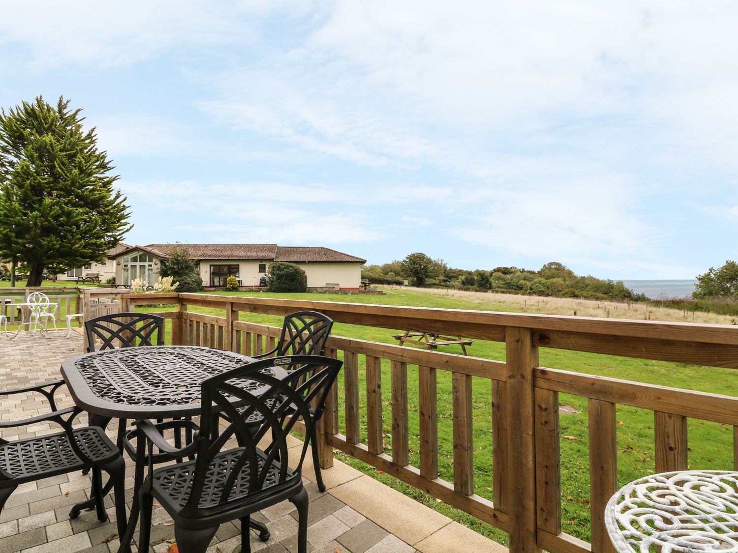 Keepers Cottage - Sidmouth, Devon | Self Catering Holiday Lodges