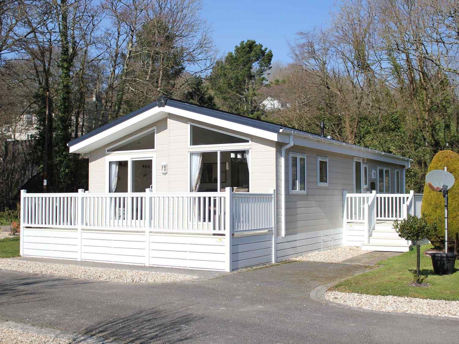 Sandymouth Holiday Resort - Bude, Cornwall | Self Catering Holiday Lodges