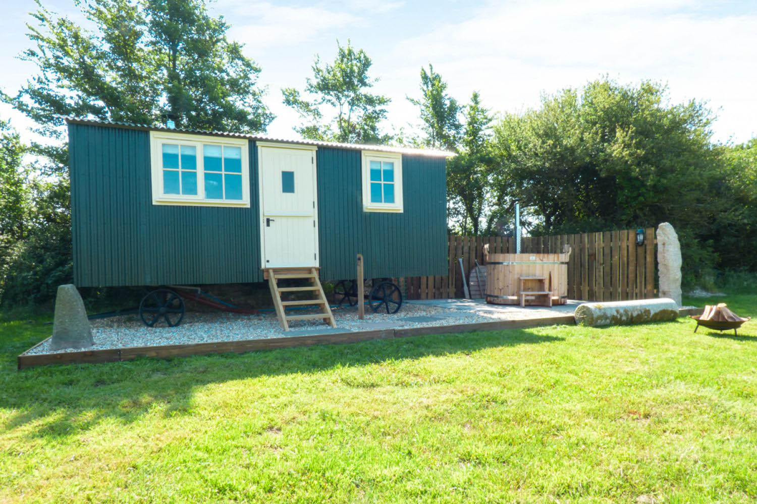 Pengelly Farm - Burlawn, Cornwall | Self Catering Holiday Lodges