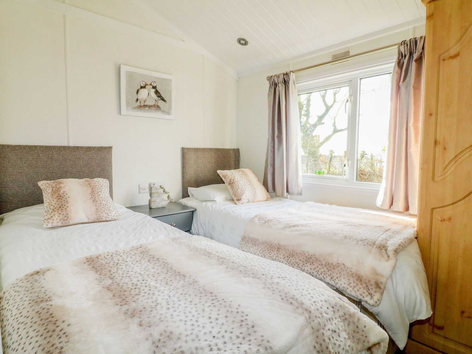 Smugglers Shack - Polperro, Cornwall | Self Catering Holiday Lodges