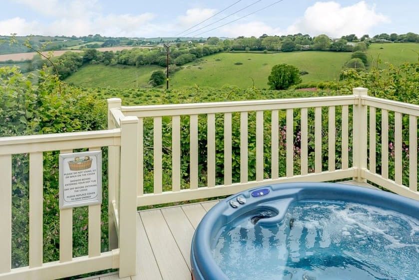Tregoad Park - Looe, Cornwall | Self Catering Holiday Lodges