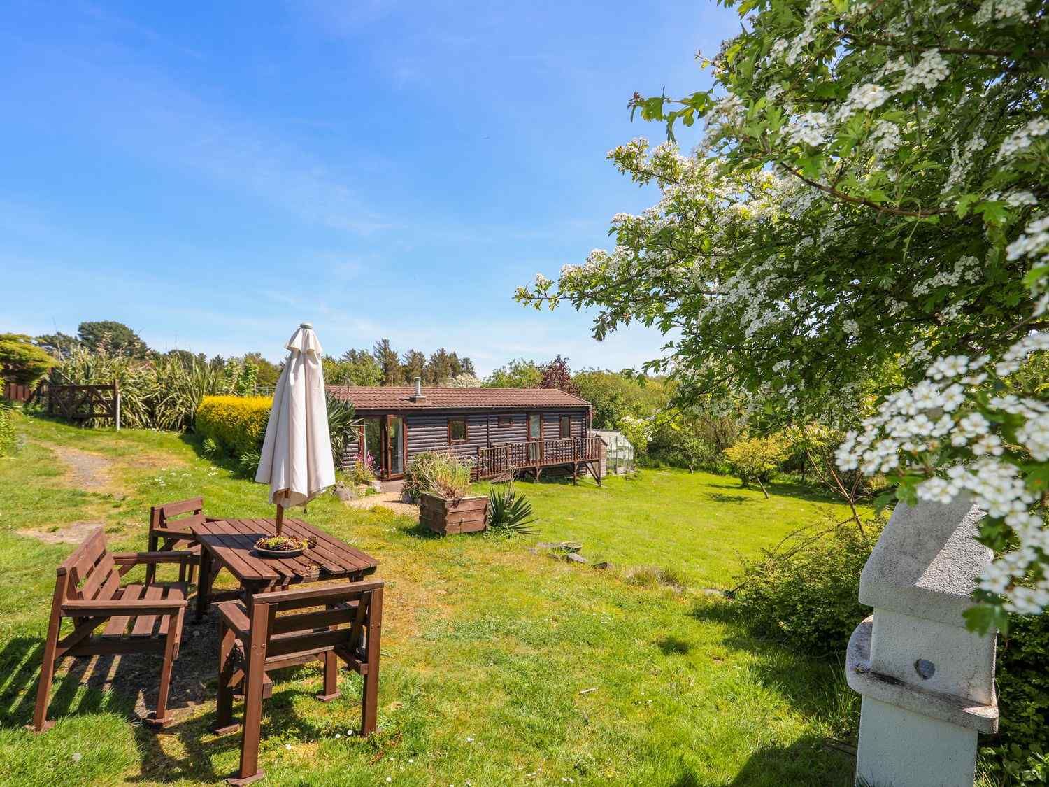 The Hidden Huts - Machynlleth, Gwynedd | Self Catering Holiday Lodges